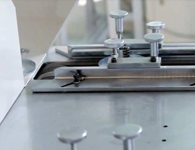 Full Auto End Cap Gluing Machine For 50 - 110 Mm End Caps